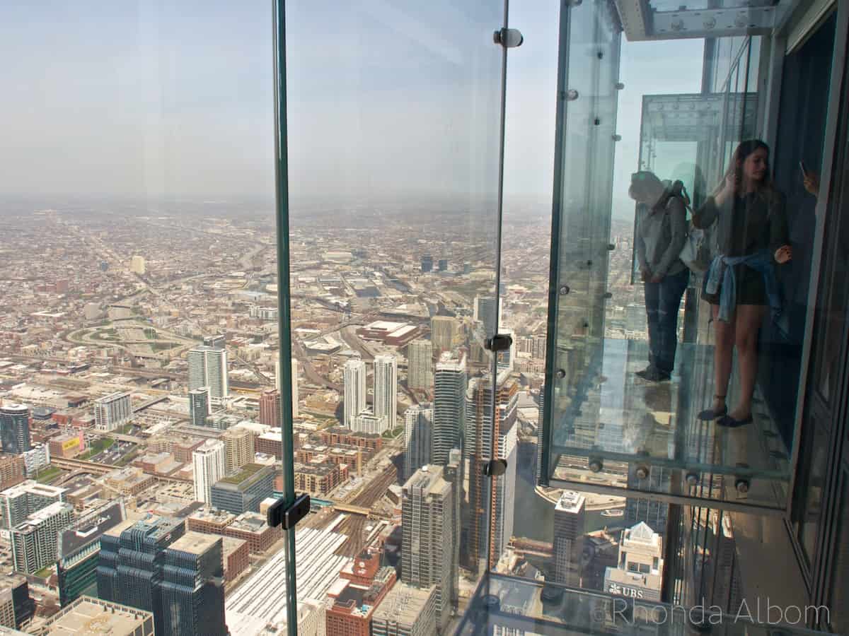 Skydeck Chicago: I Walked Out on the Ledge - Would You?