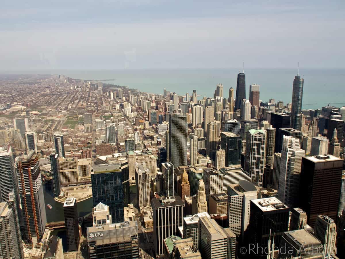 Skydeck Chicago: I Walked Out on the Ledge - Would You?