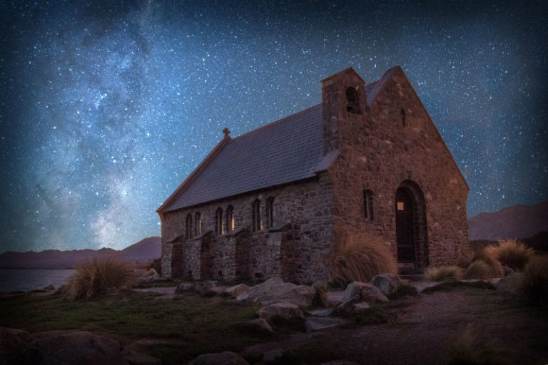 Things to Do in Lake Tekapo: Epic Days and Starry Nights