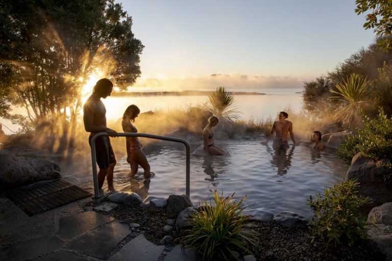 14 Best New Zealand Hot Springs - Relax, Soak, Unwind