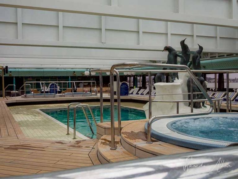 Oosterdam: Our Tour on a Mid-Sized Holland America Cruise Ship