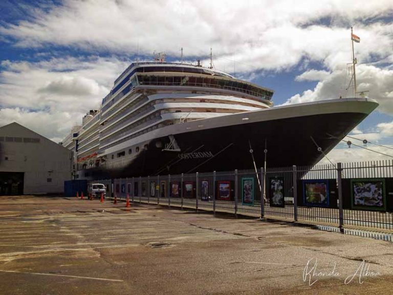 Oosterdam: Our Tour on a Mid-Sized Holland America Cruise Ship