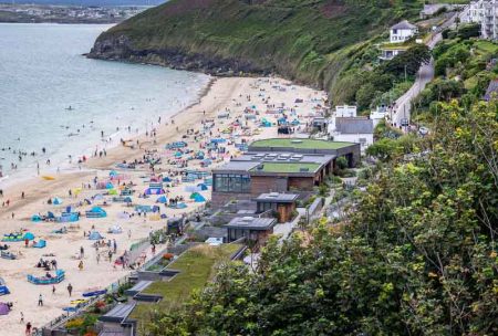 The 5 Best Beaches in Cornwall, UK
